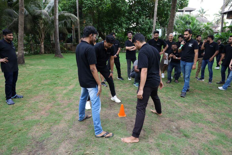 Team Building Activities & Games for Corporates| In-office & off sites